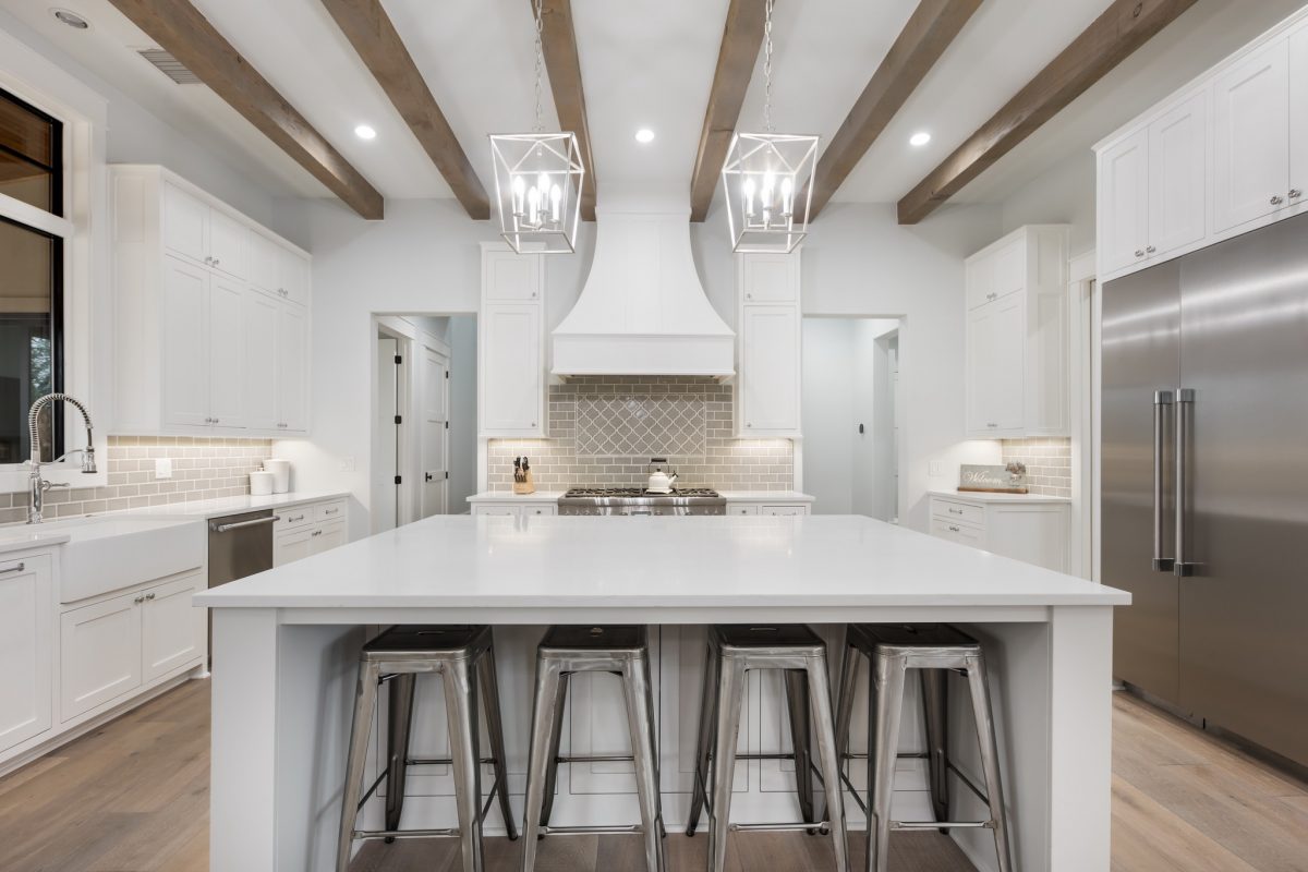 6911 CHESTNUT – Tag & Associates